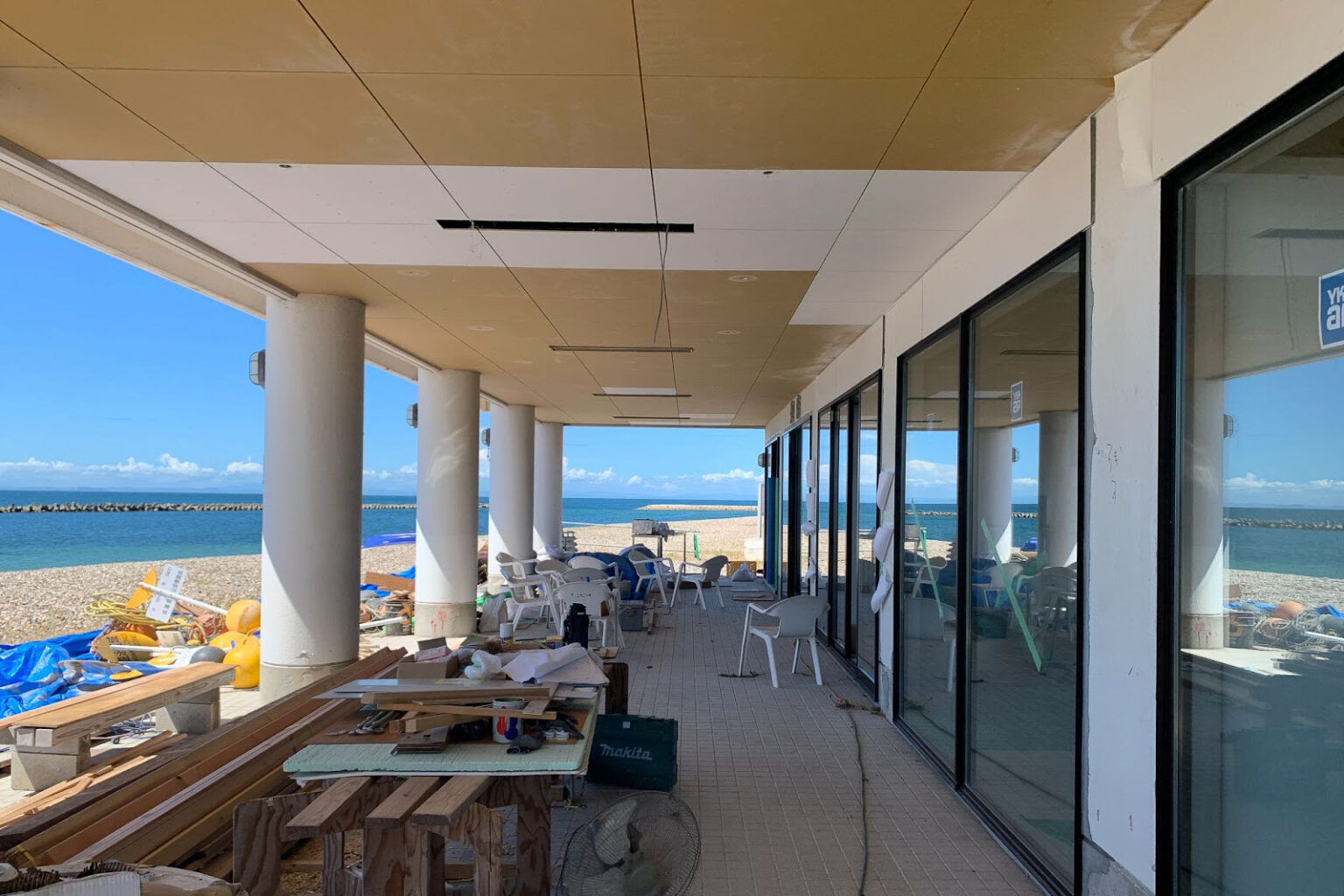 TORIKKA TABLE & STAY《トリッカテーブル＆ステイ》 | KAMIAWA（カミアワ）