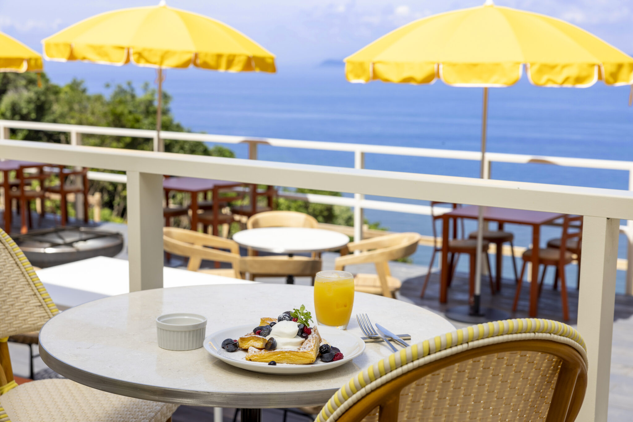 【NEWOPEN】崖の上の絶景レストランTRATTORIA amarancia｜2024年7月24日オープン｜淡路島グルメ｜淡路島観光 | 淡路島おすすめ観光サイト KAMIAWA（カミアワ）